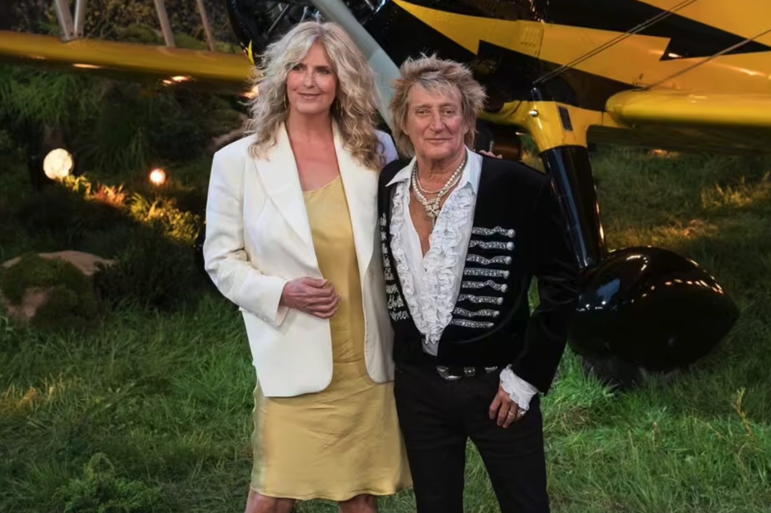 “I Still Feel the Cold She Left Behind” – Sir Rod Stewart’s Chilling ...